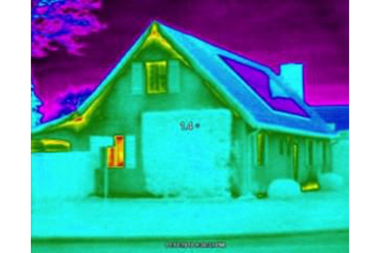 IR Thermography: to a reliable evaluation for the building envelope ...