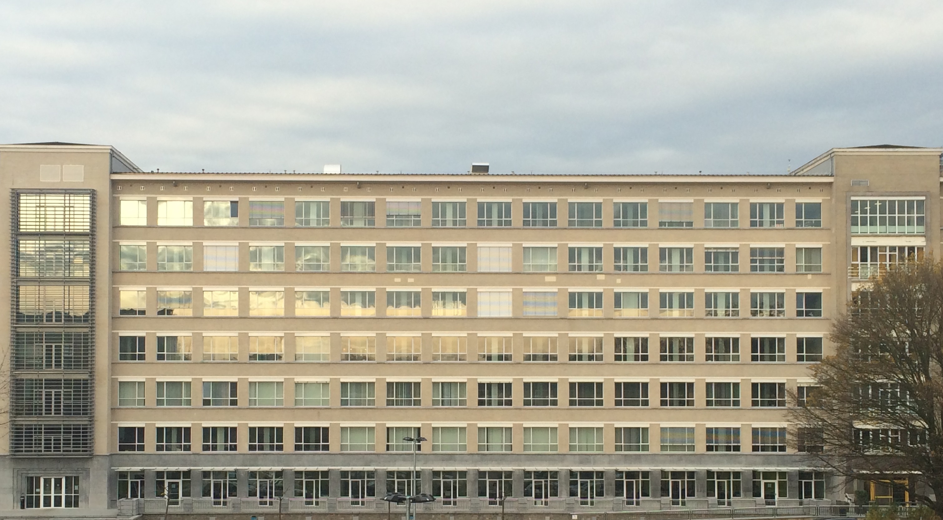 Diensten — Faculteit Geneeskunde en Gezondheidswetenschappen ...